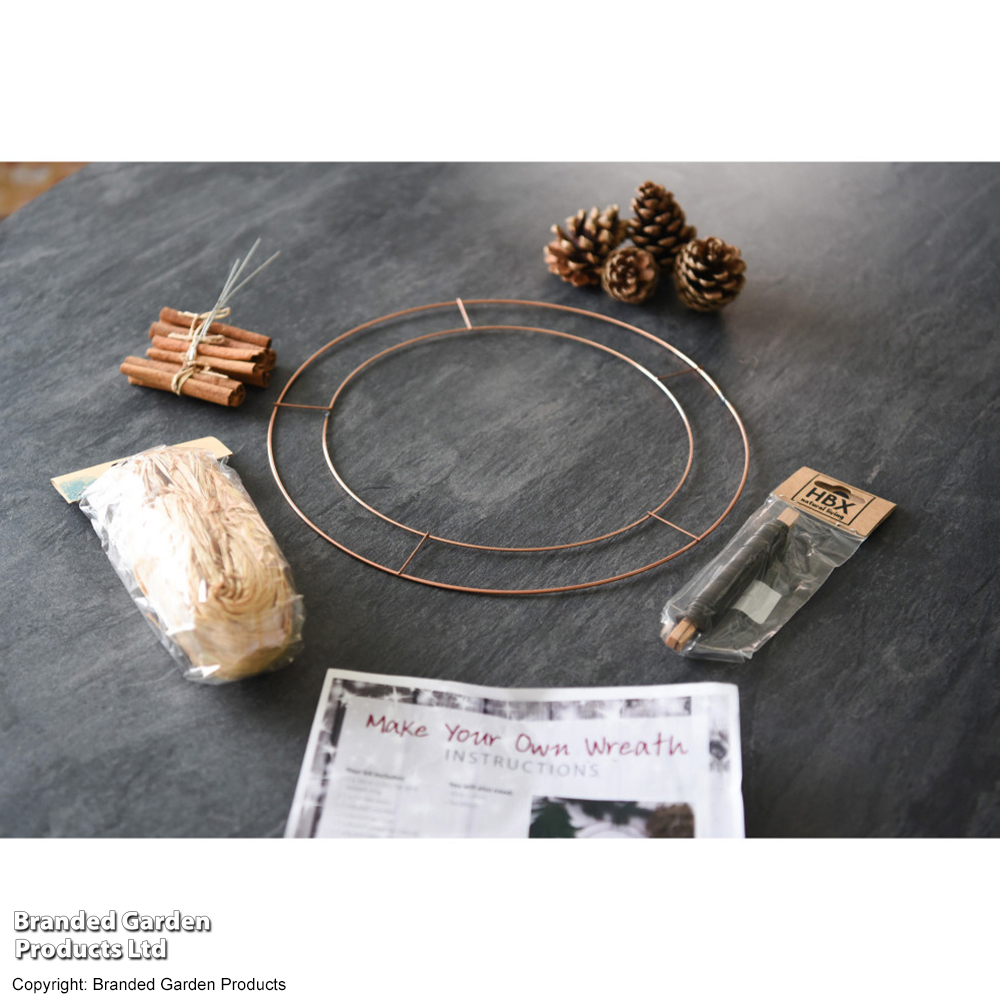 Make Your Own Fresh Wreath Starter Kit - Gift | Dobies